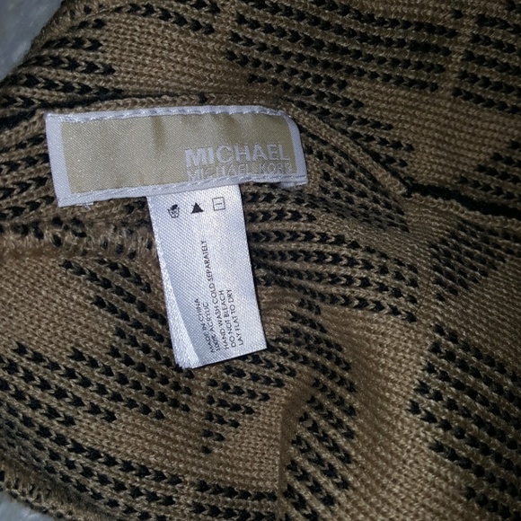 MICHAEL Michael Kors | Accessories | 420 Michael Kors Mk Hat | Poshmark